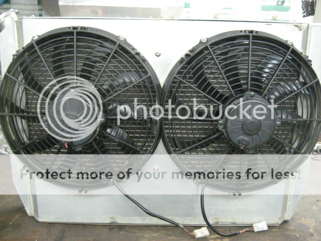 28x19 Ron Davis aluminum radiator | Pirate 4x4