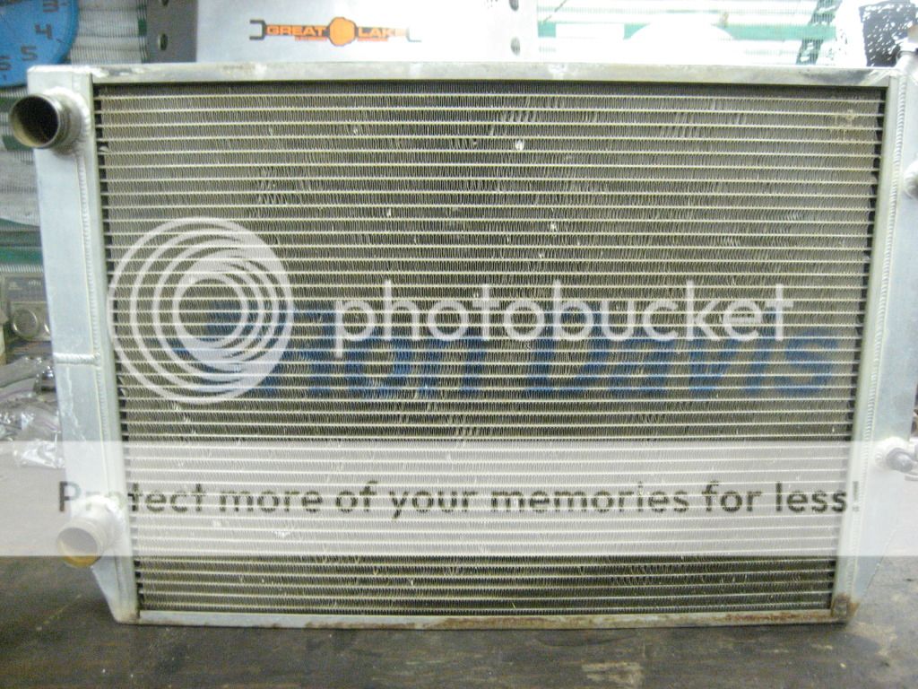 28x19 Ron Davis aluminum radiator | Pirate 4x4